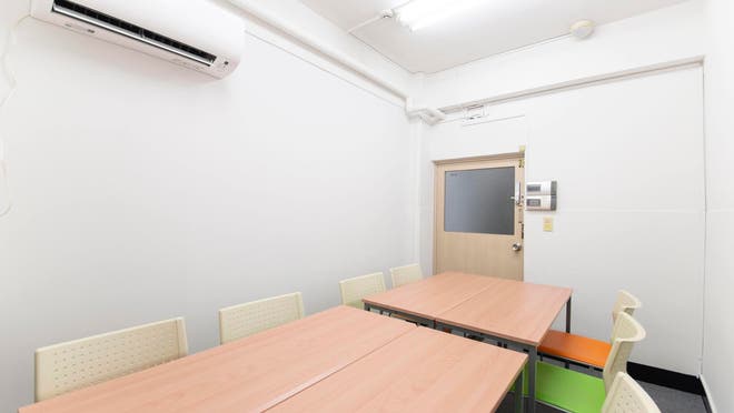 <5階17号・B会議室>完全個室でオンラインMTGにも♪モニターのご利用も無料!【東京・日本橋・京橋・宝町各駅徒歩約3~5分】の写真4