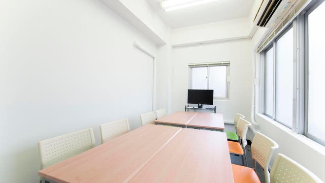 <5階16号・C会議室>完全個室でオンラインMTGにも♪モニターのご利用も無料!【東京・日本橋・京橋・宝町各駅徒歩約3~5分】の写真6