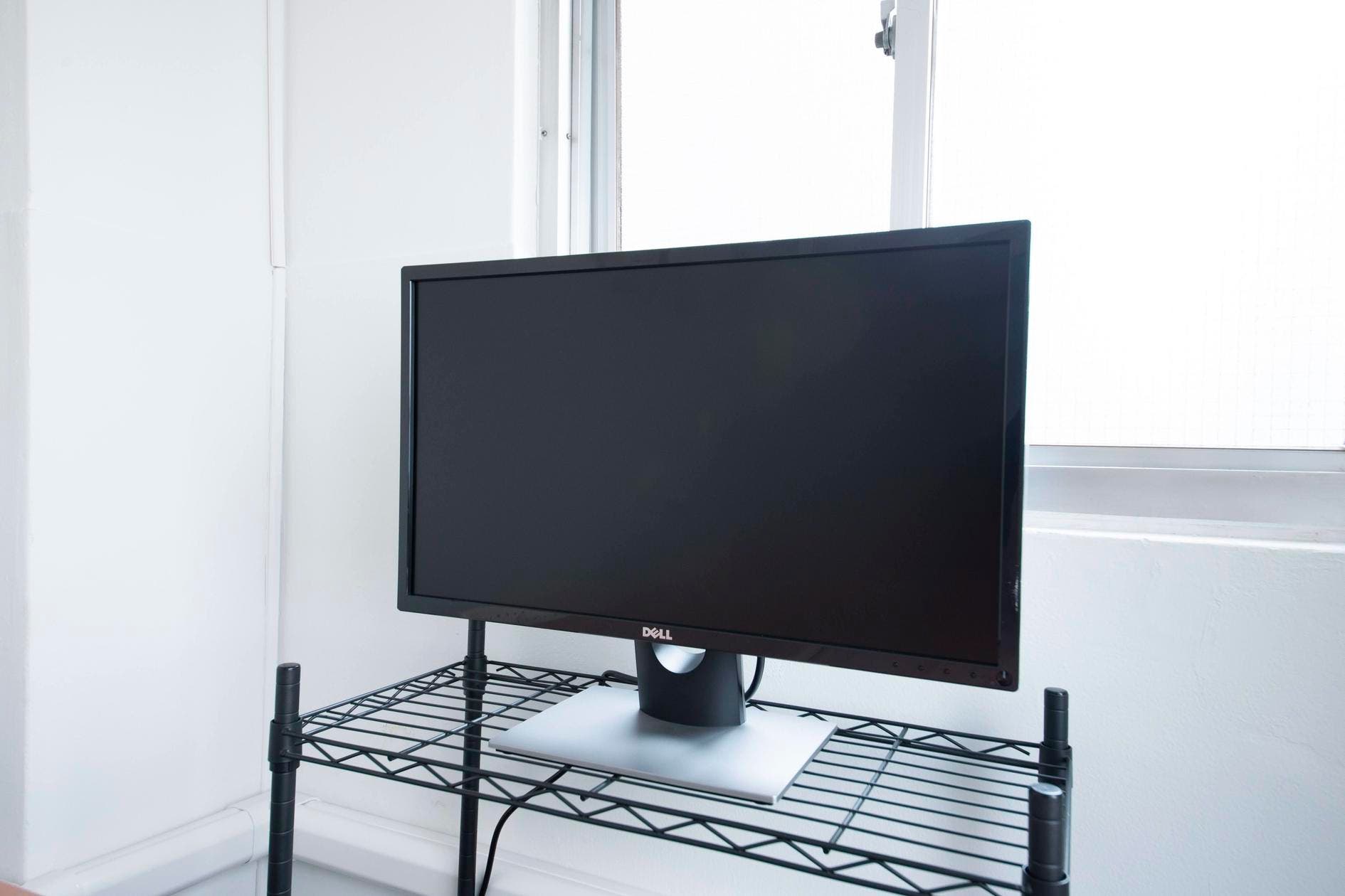 ＜5階16号・C会議室＞完全個室でオンラインMTGにも♪モニターのご利用も無料！【東京・日本橋・京橋・宝町各駅徒歩約3～5分】の写真9