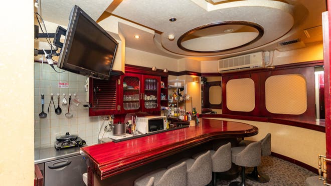 【間借り営業にピッタリ】駅近の好立地なバーで一日店長イベント・間借りスナック【湯島駅徒歩2分】の写真1