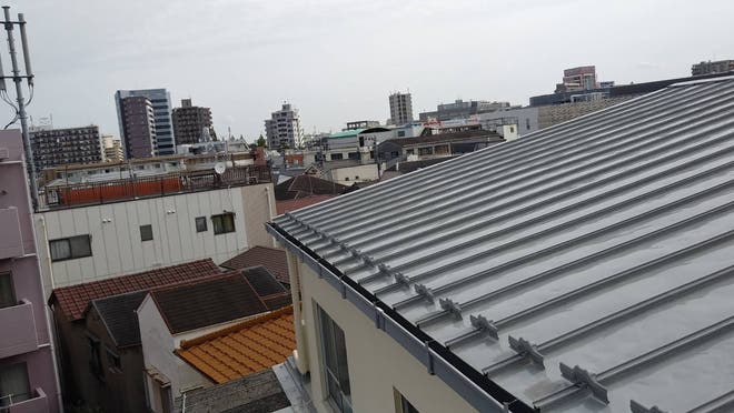 FC SPACE【屋上】眺望🌞複数スペース◎駐車◎【秋葉原・池袋~電車20分以内】駅近 昭和 ベンチ 空 電車 レトロ 都電の写真7