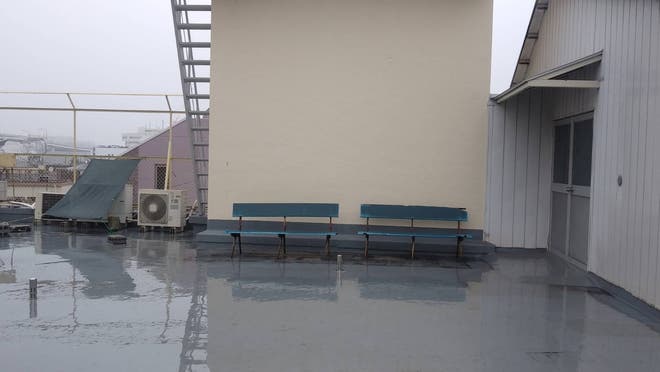 FC SPACE【屋上】眺望🌞複数スペース◎駐車◎【秋葉原・池袋~電車20分以内】駅近 昭和 ベンチ 空 電車 レトロ 都電の写真5