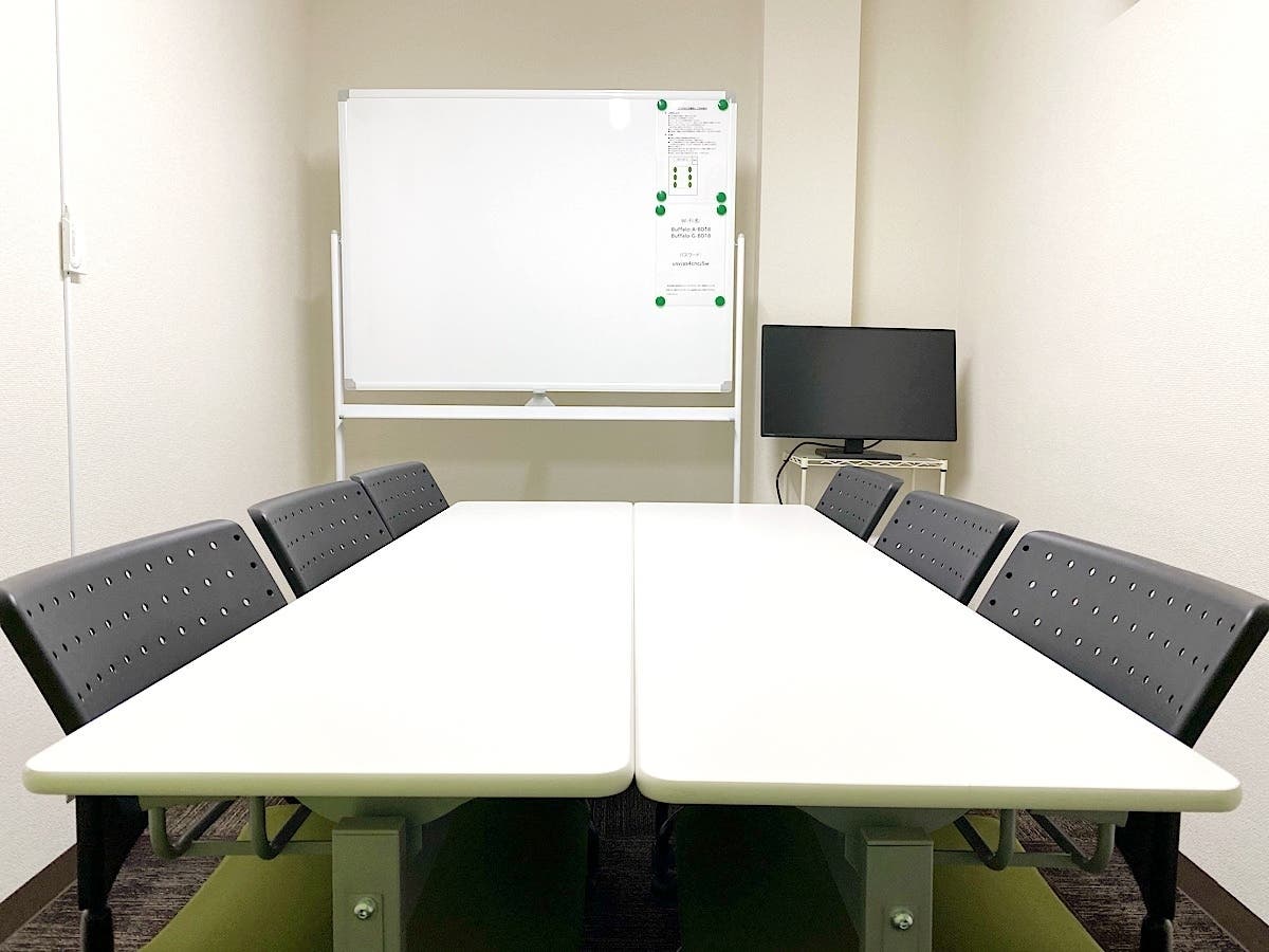 《うめきた４１３》【大阪駅３分】Wifi設置済み／少人数・格安／グランフロントすぐ♪／モニター設置／ウォールハンガーの写真2