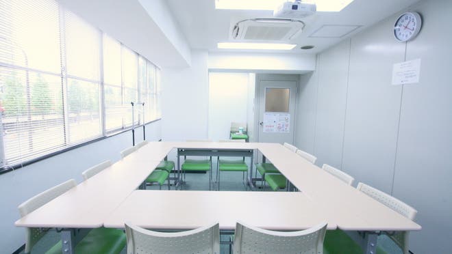 【品川駅徒歩3分!16名】プロジェクター・WiFi・ホワイトボード無料!エレベーターあり!ふれあい貸し会議室 品川No23の写真8