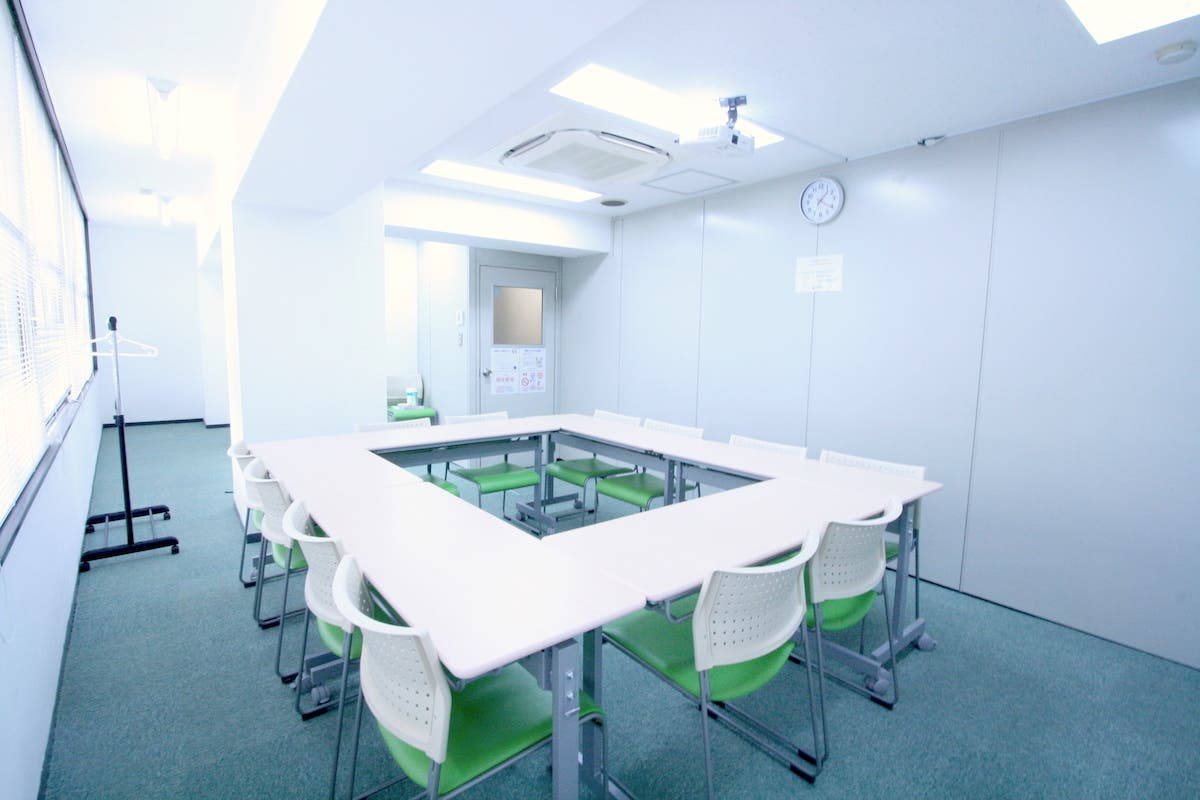 【品川駅徒歩3分！16名】プロジェクター・WiFi・ホワイトボード無料！エレベーターあり！ふれあい貸し会議室 品川No23の写真9