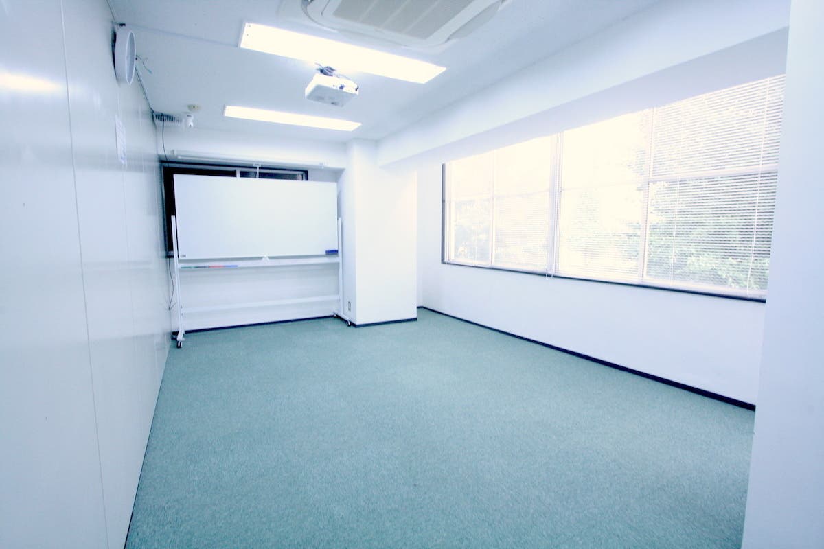 【品川駅徒歩3分！16名】プロジェクター・WiFi・ホワイトボード無料！エレベーターあり！ふれあい貸し会議室 品川No23の写真17