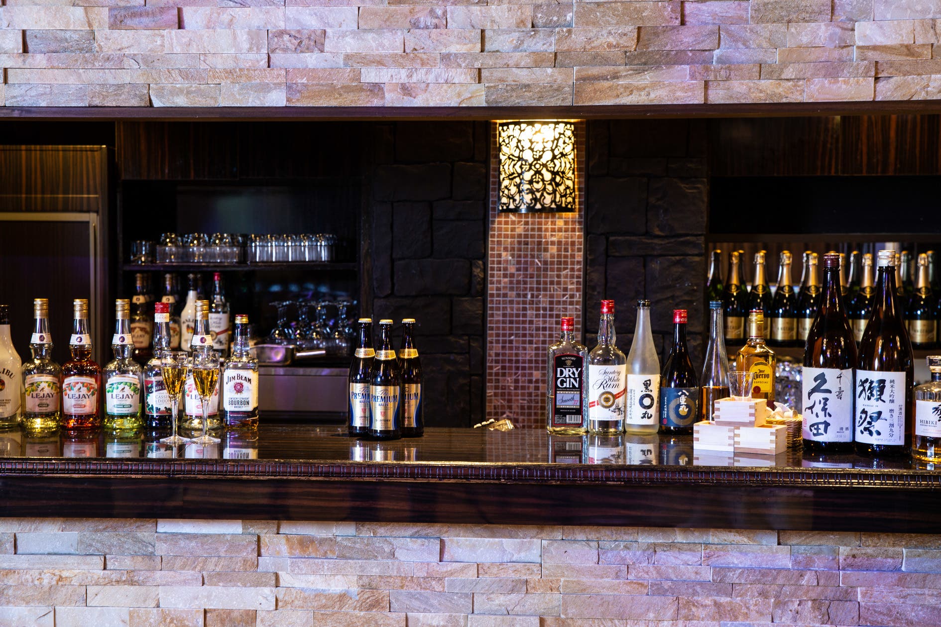 【関内駅徒歩5分/バトゥール8階】無観客ライブ・ライブ配信撮影も可能！各種イベント等、発表会から会議利用までお任せください！の写真6