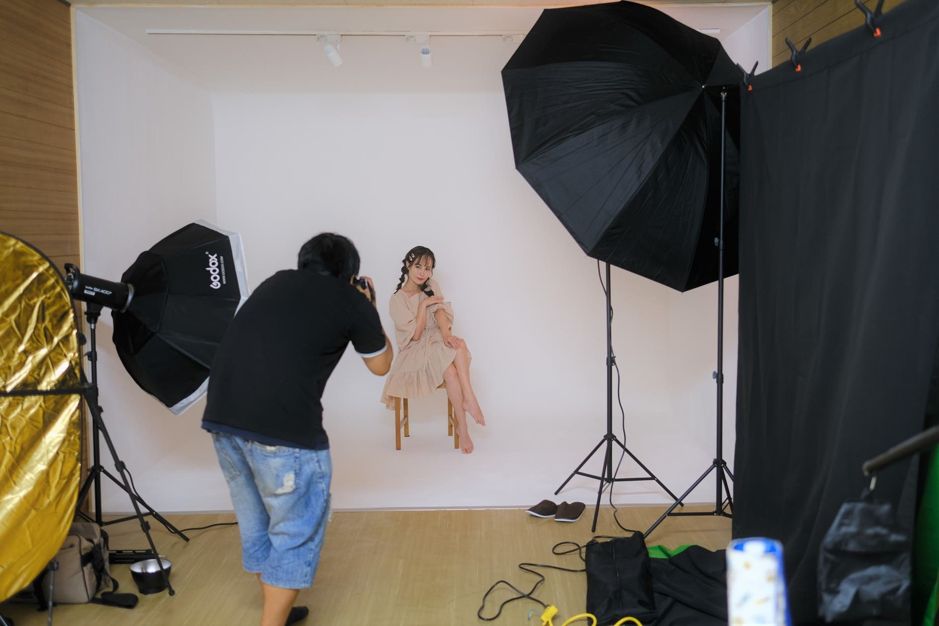 八王子駅8分の駅チカ！撮影機材無料！安心のスタッフ常駐。白ホリのフォトスタジオ！の写真13