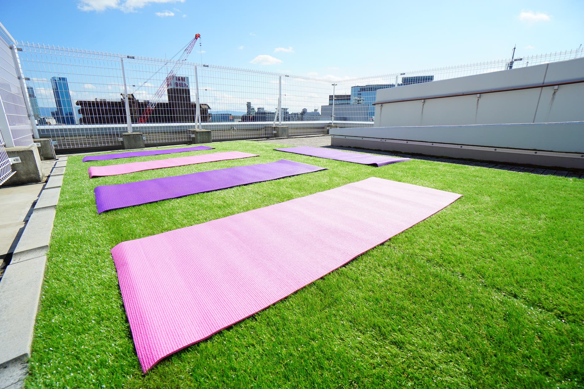 ＜ひふみ屋上スタジオ＞開放感抜群！⭐️屋上貸切でヨガにもフォトスタジオにも📸 夏も快適・雨天キャンセル対応可能🎐の写真9