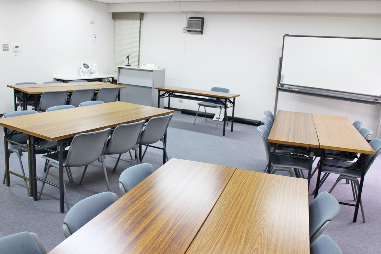 10階B室【四ツ橋・心斎橋エリア！駅から徒歩30秒！】１０～３８名まで。無料備品も多数！同ビル内に複数会場ございますの写真10