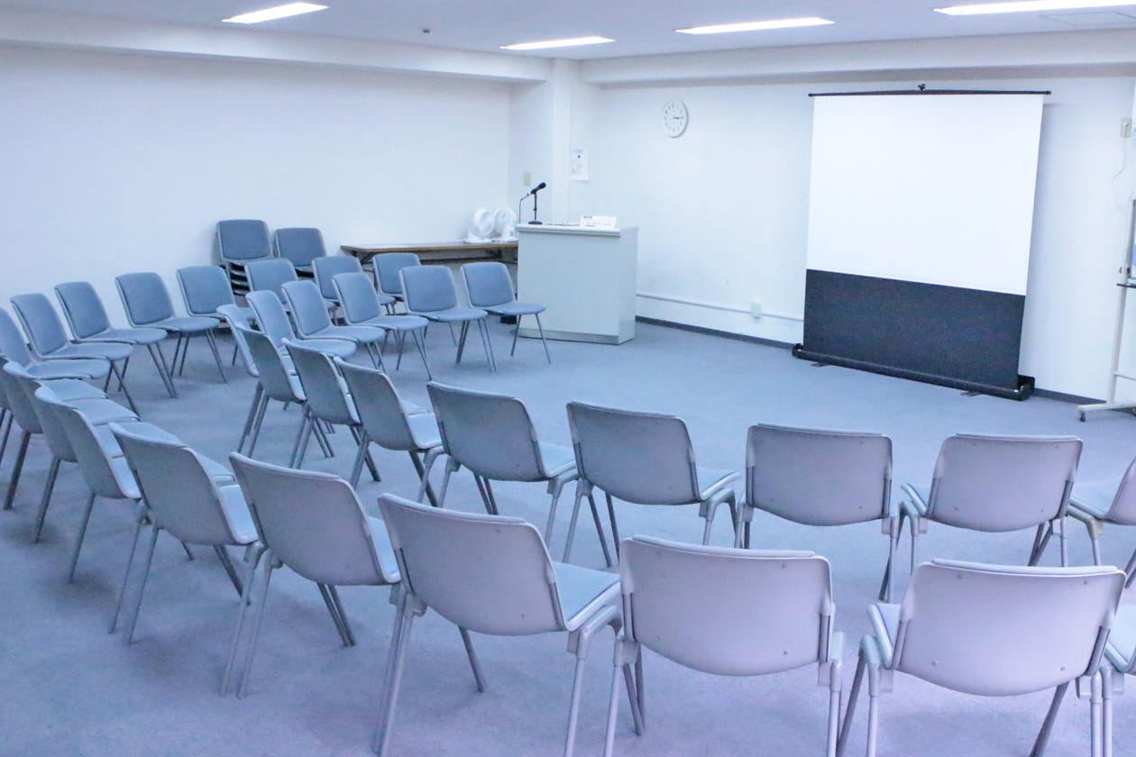 7階A室【四ツ橋・心斎橋エリア！駅から徒歩30秒！】１０～４５名まで。無料備品も多数！同ビル内に複数会場ございますの写真7