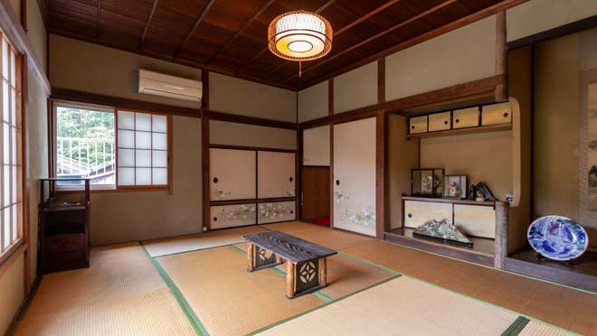 大正時代の別荘風古民家/研修・撮影・テレワークなどに最適/都会の喧騒を離れた癒しの空間/逗子海岸まで徒歩3分!の写真7