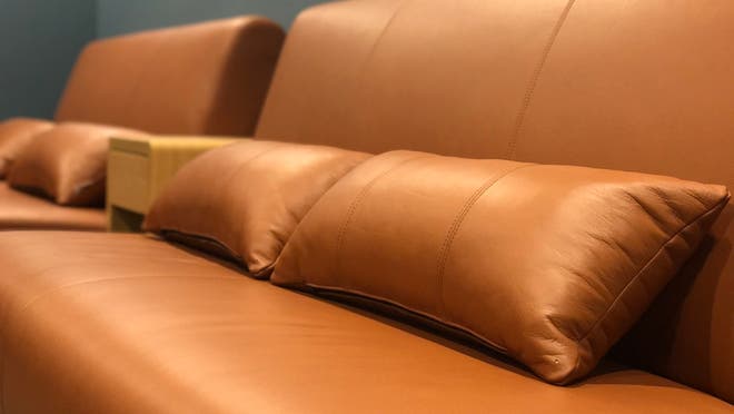 楽器練習や映画鑑賞に!スピーカー・アンプ・スクリーン・プロジェクターを完備!撮影にもおすすめ!の写真2