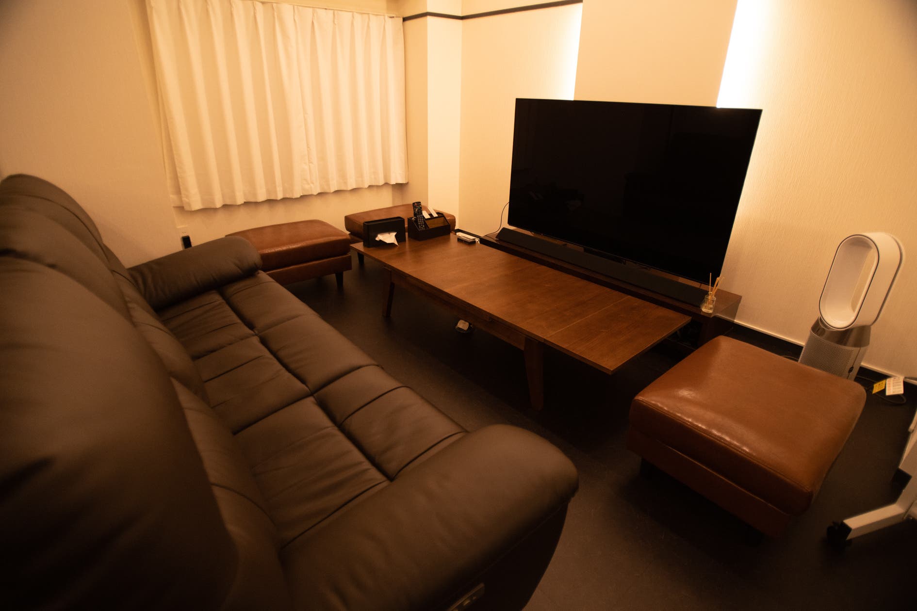 新宿 ゲーミングPC五台完備のレンタルスペース【HYGe-Room】の写真14