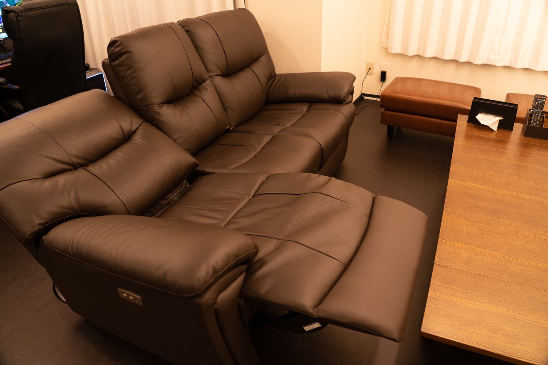 新宿 ゲーミングPC五台完備のレンタルスペース【HYGe-Room】の写真15