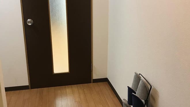 池袋駅西口徒歩7分!個人レッスン・少人数のダンスに使えるスタジオ!コロナ過の筋トレに可変式ダンベル&ベンチ設置!の写真6