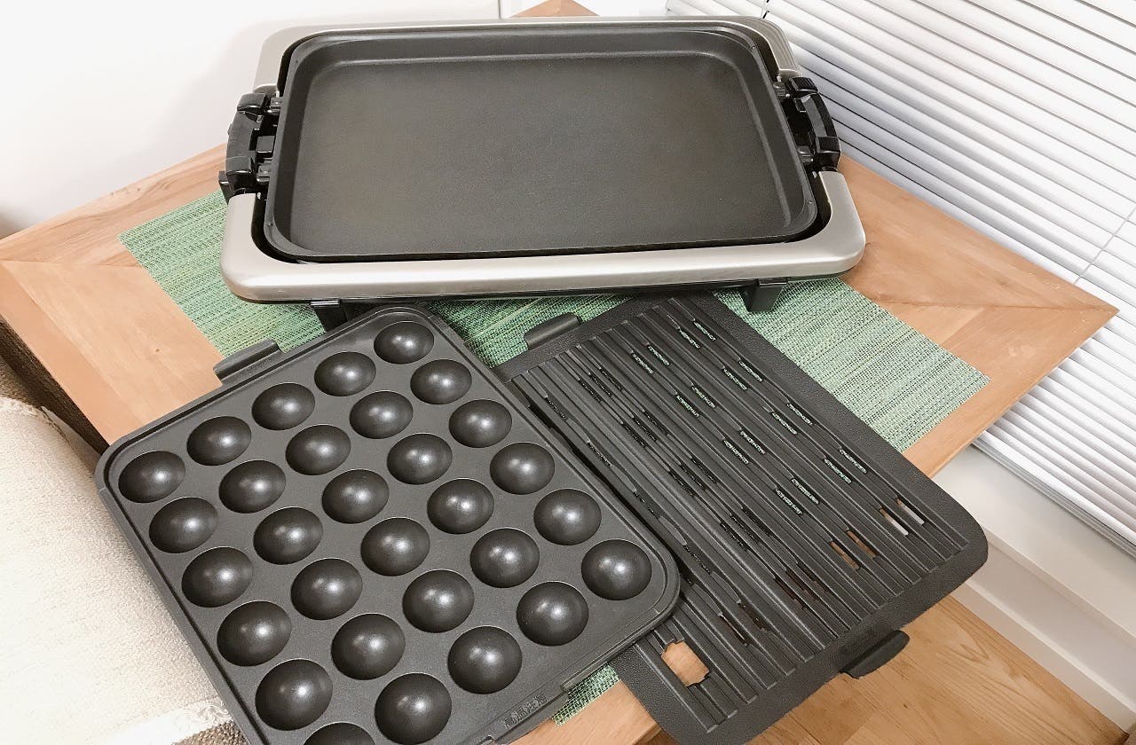 ホットプレート（たこ焼き用、焼肉用プレート、お好み焼専用コテ付）の画像1