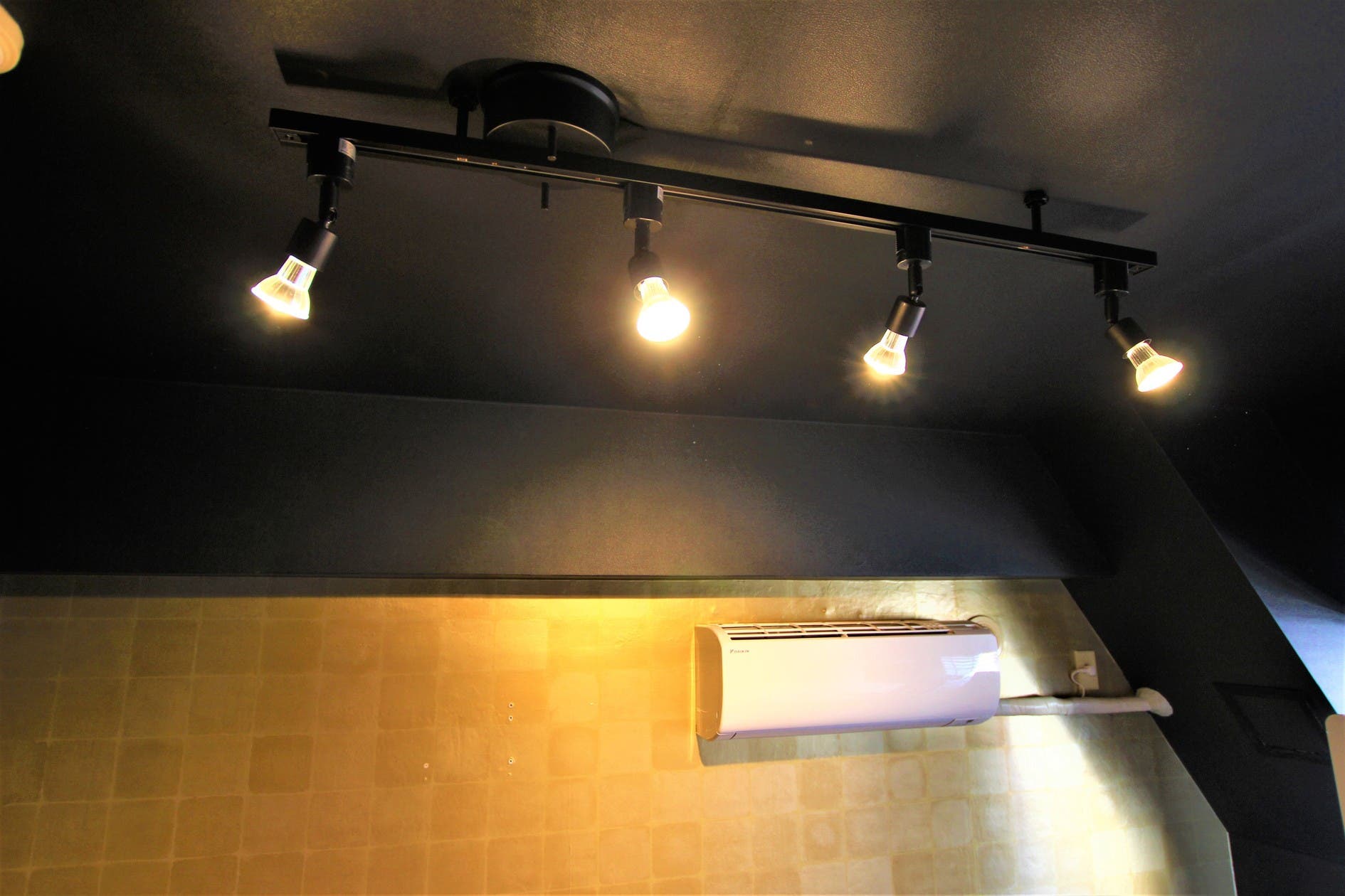 【吉祥寺駅🚶‍♂️3分】高速Wi-Fi無料💻スタイリッシュな空間✨貸会議室フォレスト吉祥寺✨撮影にも♪の写真5