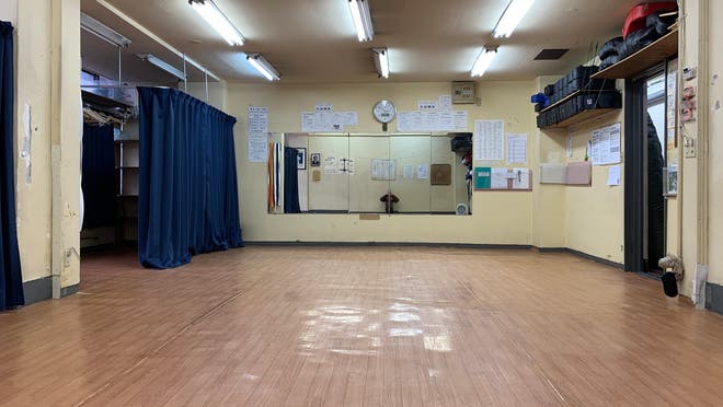 【武道学館】新宿西口駅から徒歩15秒!!利便性抜群のアクセス。ヨガ・ダンス・ワークショップなどにオススメ!の写真4