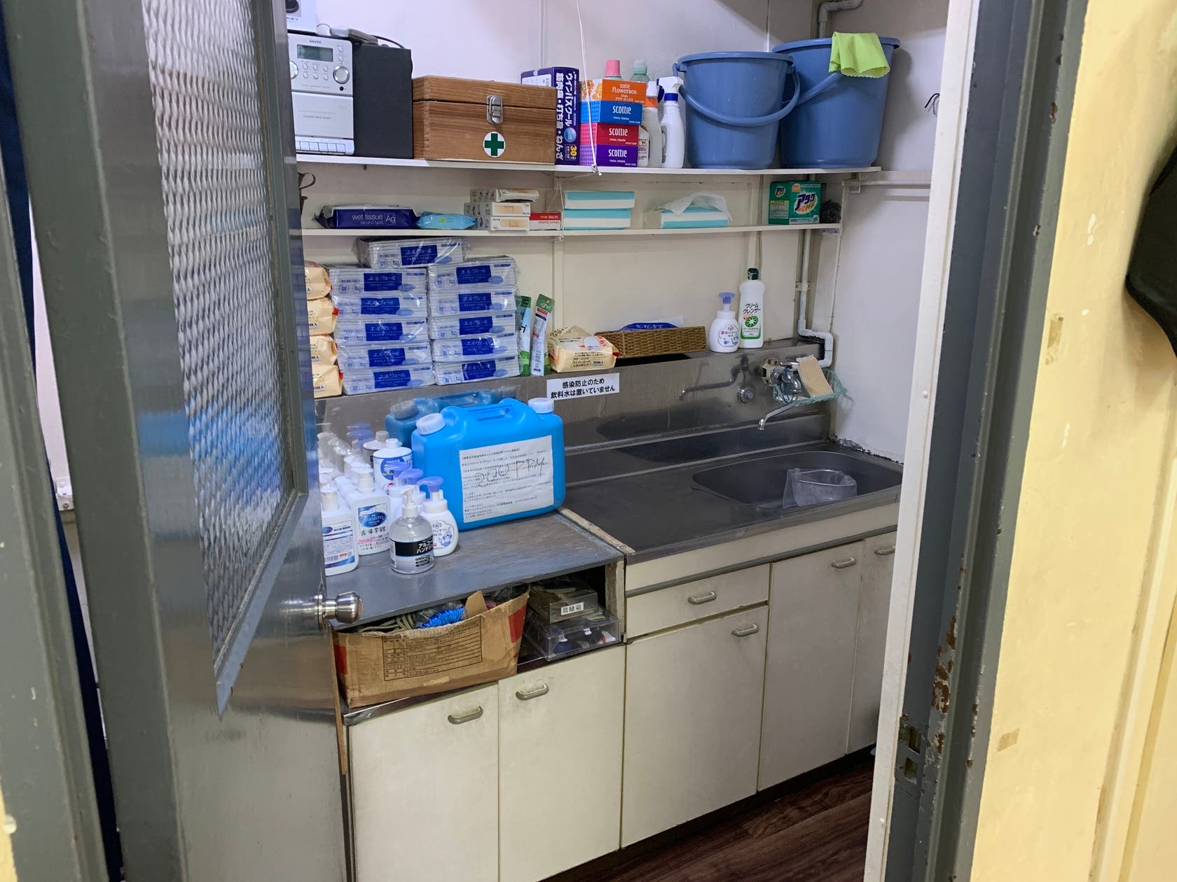 【武道学館】新宿西口駅から徒歩15秒！！利便性抜群のアクセス。ヨガ・ダンス・ワークショップなどにオススメ！の写真12