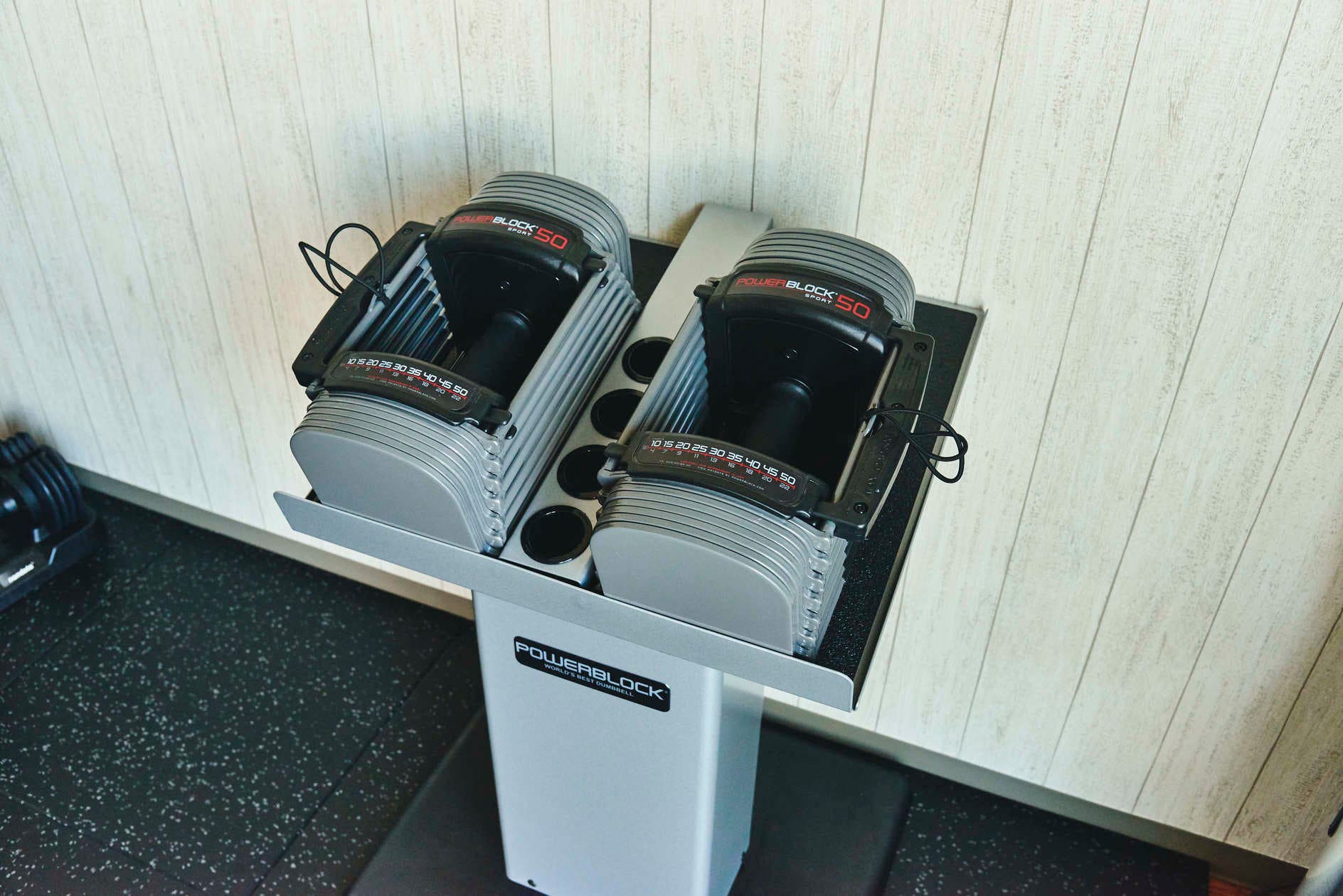 人気の辻堂エリア｜辻堂駅南口徒歩2分・個室貸切・高品質マシン完備・個人利用・トレーナー利用OK！の写真5