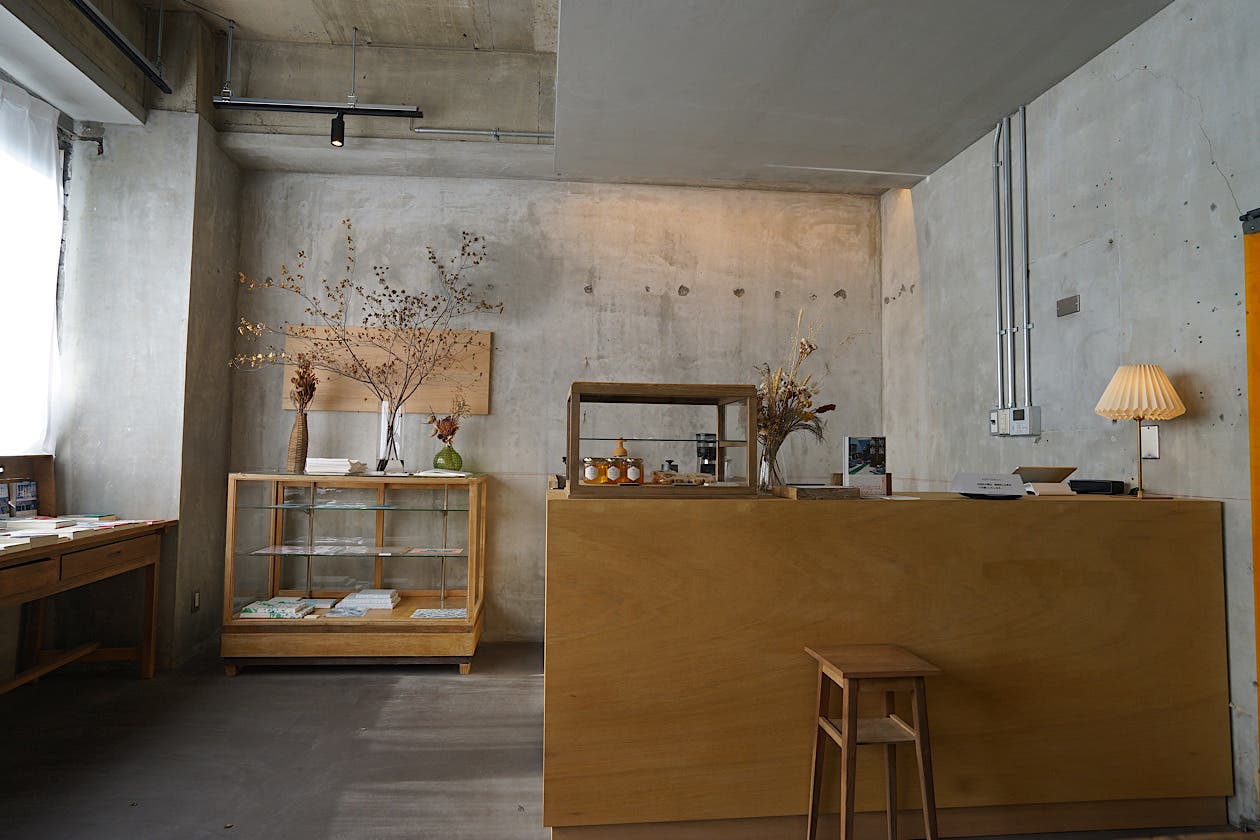 本屋で会議！撮影！<文京区エリア白山駅/本駒込駅徒歩圏内>たくさんの本に囲まれたおしゃれ空間で、会議やテレワーク、イベントを！の写真4