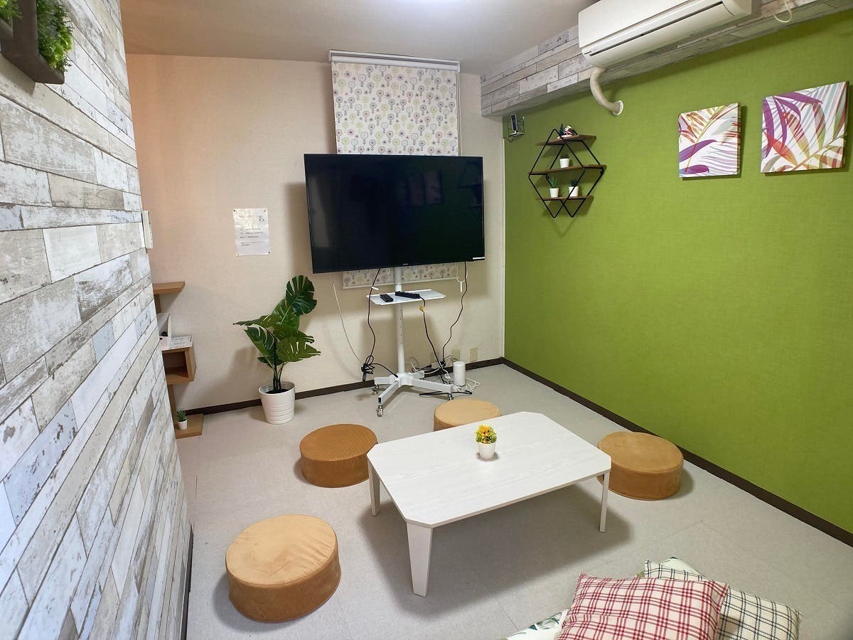 FireTV導入❣心地よい空間で仲間との集い🍃超駅近１分⚡ビジネスも💼余暇も🍵希望を叶えるスペース🍃施術ベッド導入、ネイルもの写真9