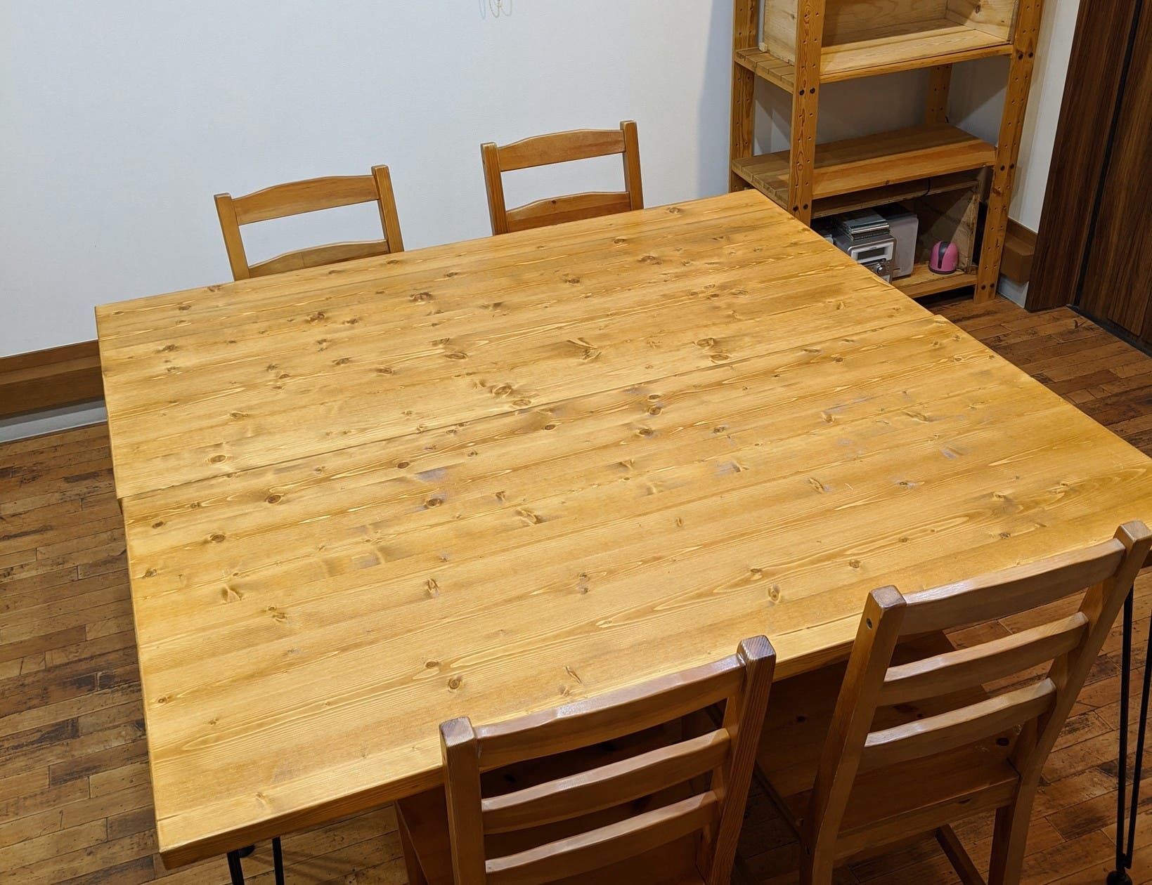 駅近でコンパクト、静かな完全個室。高速Wifi完備。ご利用ごとに清掃、除菌で清潔。お使いの用途に合わせてセッティングいたします。の写真9