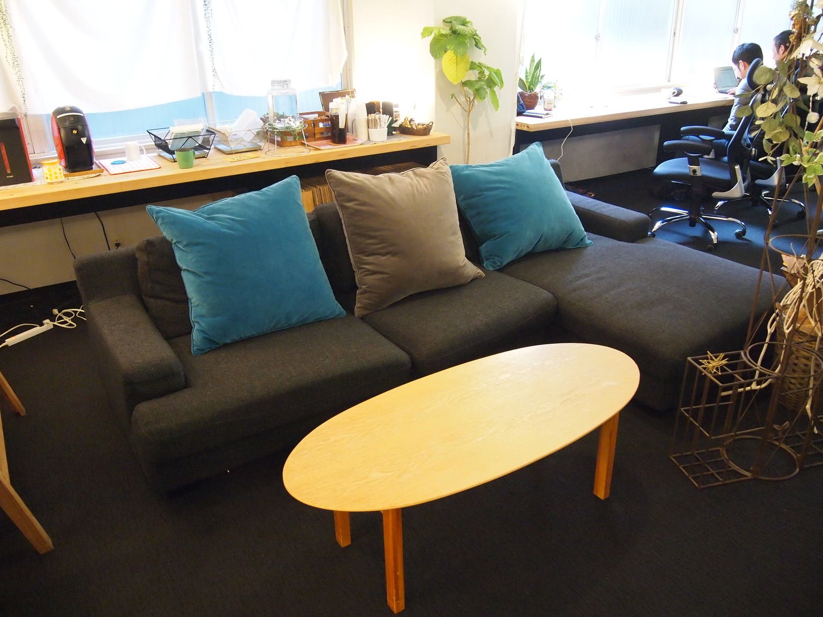 【駅前】1名OK!最大50名/カフェのようなくつろぎコワーキングスペース会議室(セミナー・研修・勉強会)大阪市北区/梅田/南森町の写真15