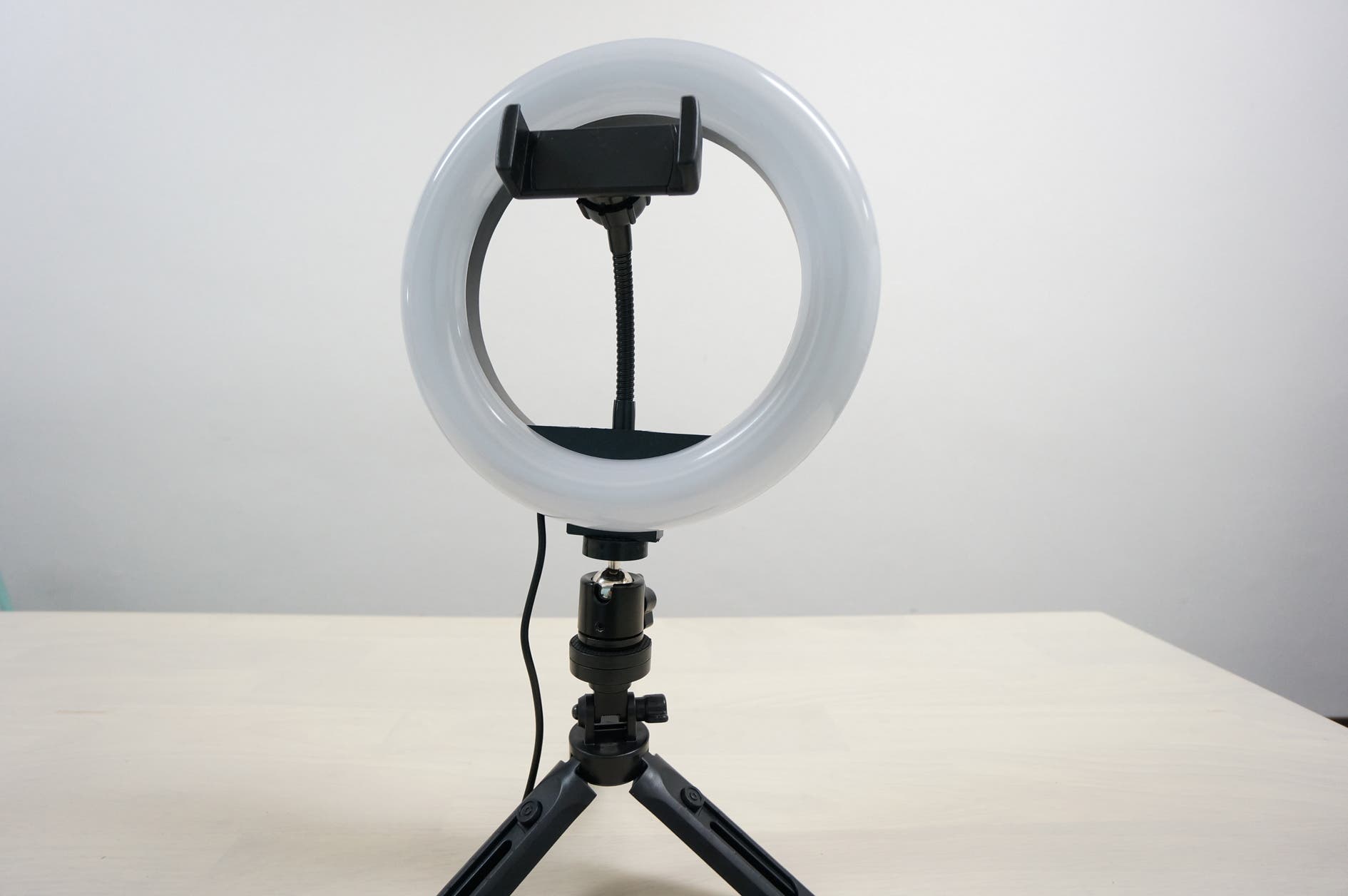 天満橋駅徒歩4分！＜ひふみミニマルオフィス502＞	全身鏡完備✨モニター/光Wi-Fiあり！テレワーク/Web会議,面接の写真11