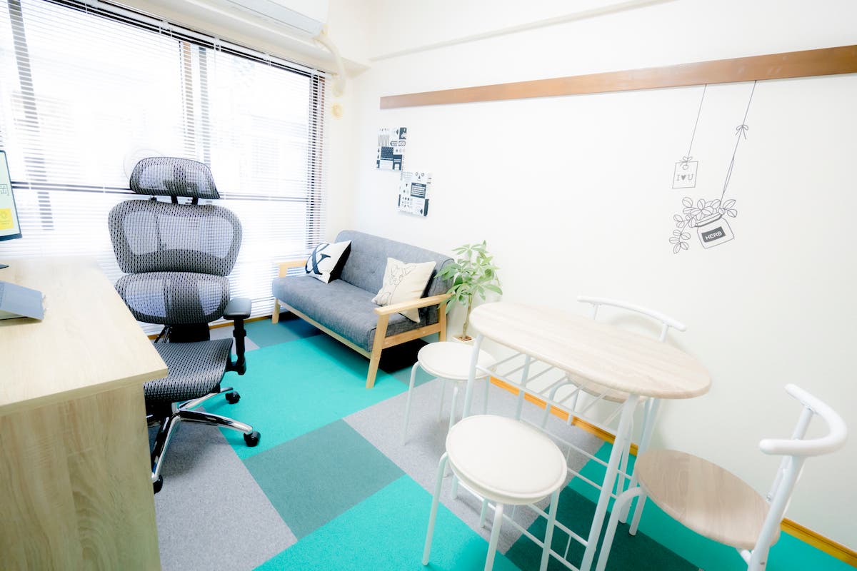 オープン割引！テレワークや動画撮影、Web会議♪PCモニター、エステ台、無料wifiあり！上大岡駅5分【オーディン横浜上大岡】の写真9