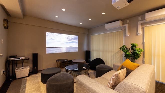 【Room.702】プロジェクター付き貸切スペース!女子会・スポーツ観覧・レッスン・撮影利用などに!の写真5