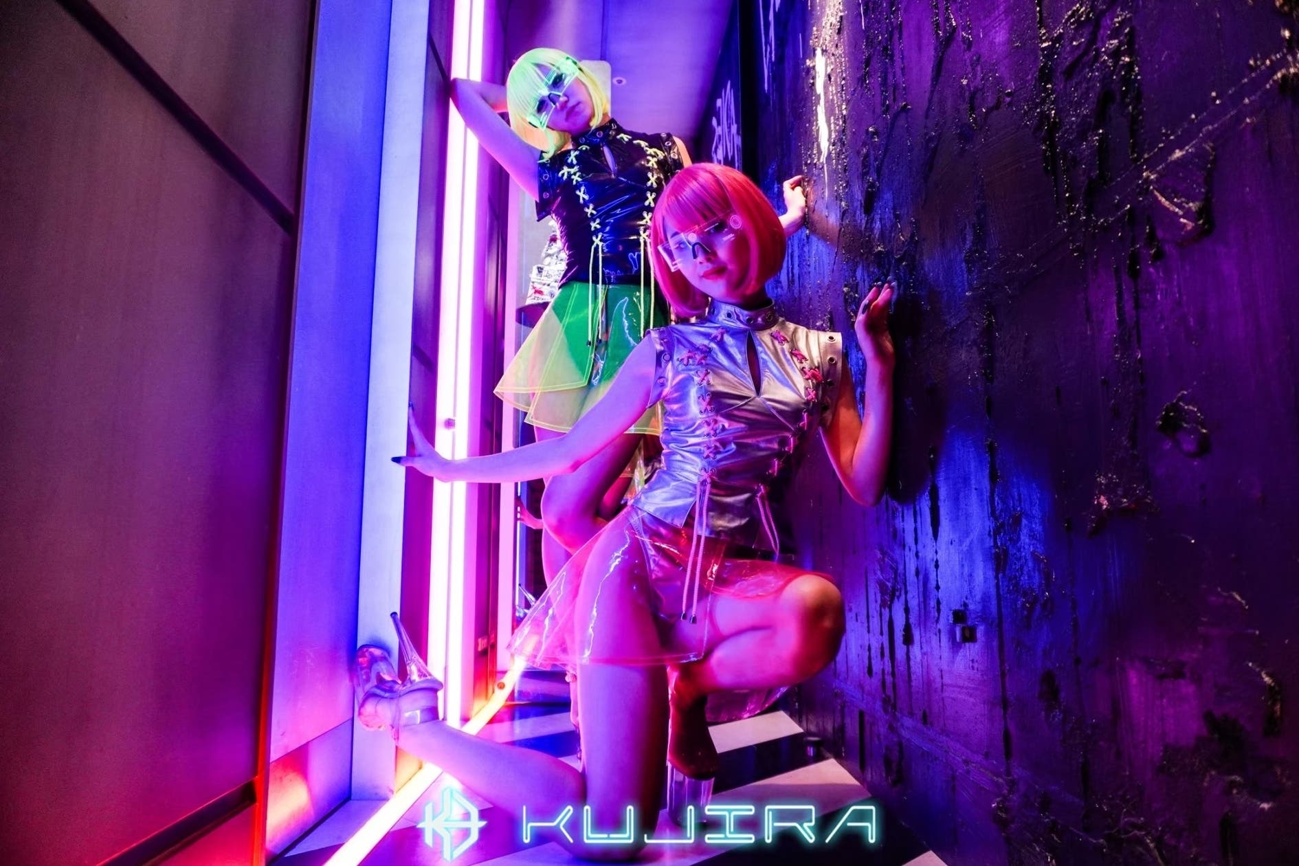 大型LEDビジョンやグラフィティアートが際立つコンセプトバー。各種パーティーや撮影に利用されています。の写真9