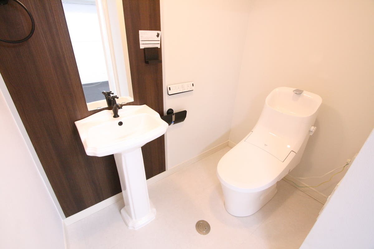 【品川駅徒歩3分！30名】プロジェクター・ホワイトボード・演台・WiFi全て無料！土足OK！ふれあい貸し会議室 品川No26の写真25