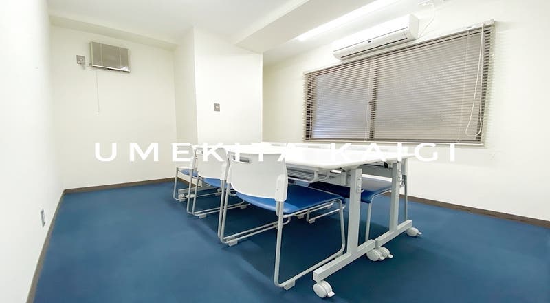 うめきた会議室《エイト２３５》【中津駅3分／梅田駅8分】／少人数／格安／Wifi／エレベーター完備／ウォールハンガー