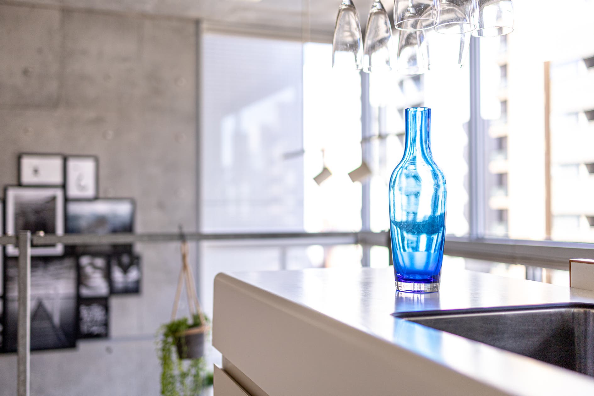 Ａ２．［天井高4M・2面採光］多面性のあるスタイリッシュ空間　MV/対談/カフェ/バス/ベッドの写真25