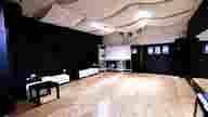 天神駅より徒歩4分の好立地。音響設備、鏡、プロジェクターあり。落ち着いたプライベート空間で多目的なご使用が可能。の写真2