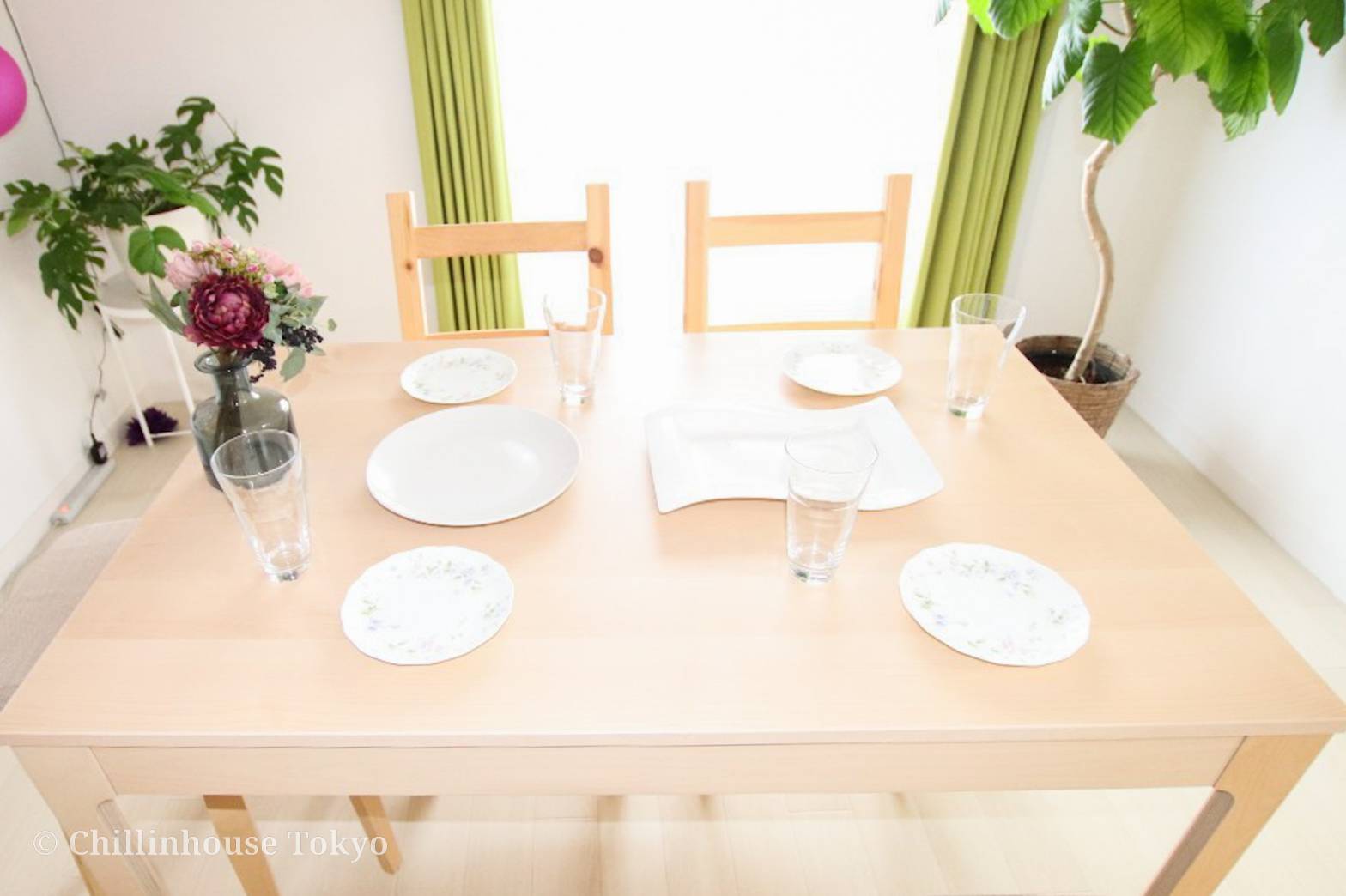 ☝️直前割😌２4時間利用可☀南向き自然光抜群👀ネトフリ、アマプラ見放題🛏️ダブルベッド２台🙆ゴミ捨て無料の写真19