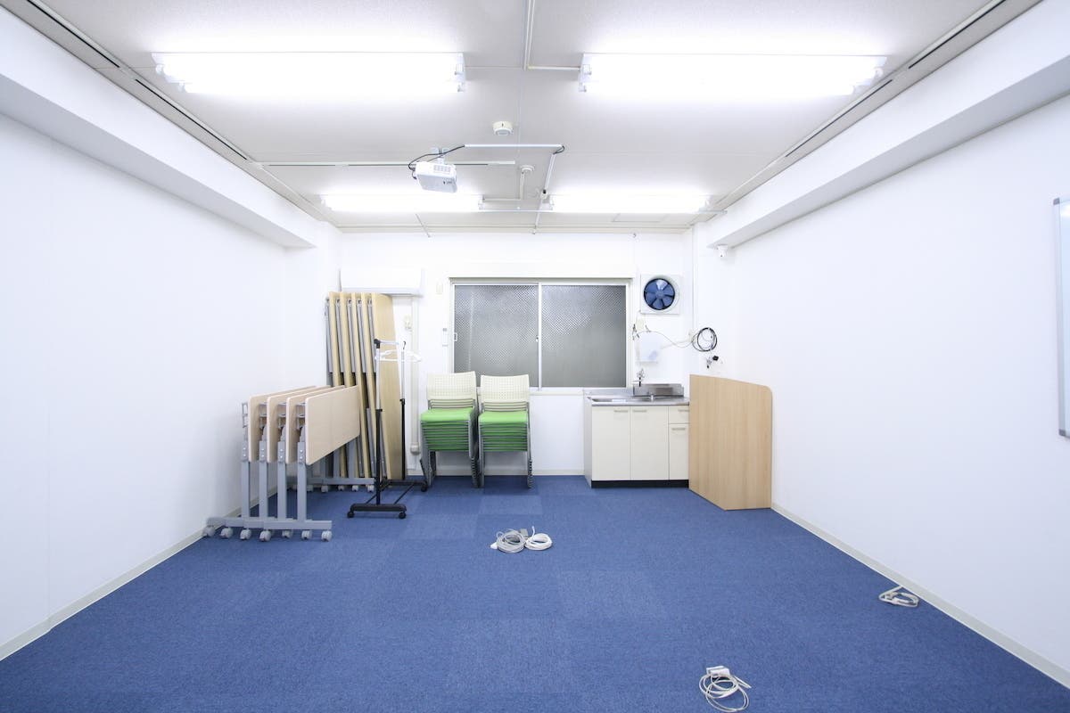 【渋谷駅1分！渋谷ヒカリエ隣！23名】プロジェクター・ホワイトボード・WiFi全て無料！土足可！ふれあい貸し会議室 渋谷No27の写真22