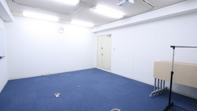 【渋谷駅1分!渋谷ヒカリエ隣!23名】プロジェクター・ホワイトボード・WiFi全て無料!土足可!ふれあい貸し会議室 渋谷No27の写真24