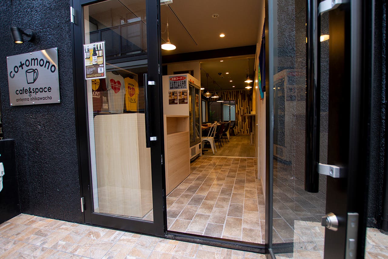 駅徒歩３分！カフェまるごと貸切！開業もできます！レンタルキッチンとして料理教室やパーティにも◎の写真3