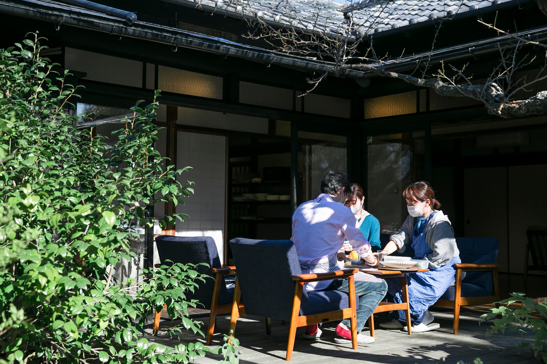 葉山 森戸海岸徒歩3分🌅 デッキ付日本家屋約150平米・庭付き200坪超・プロ仕様キッチン・ケータリング・BBQオプションありの写真16