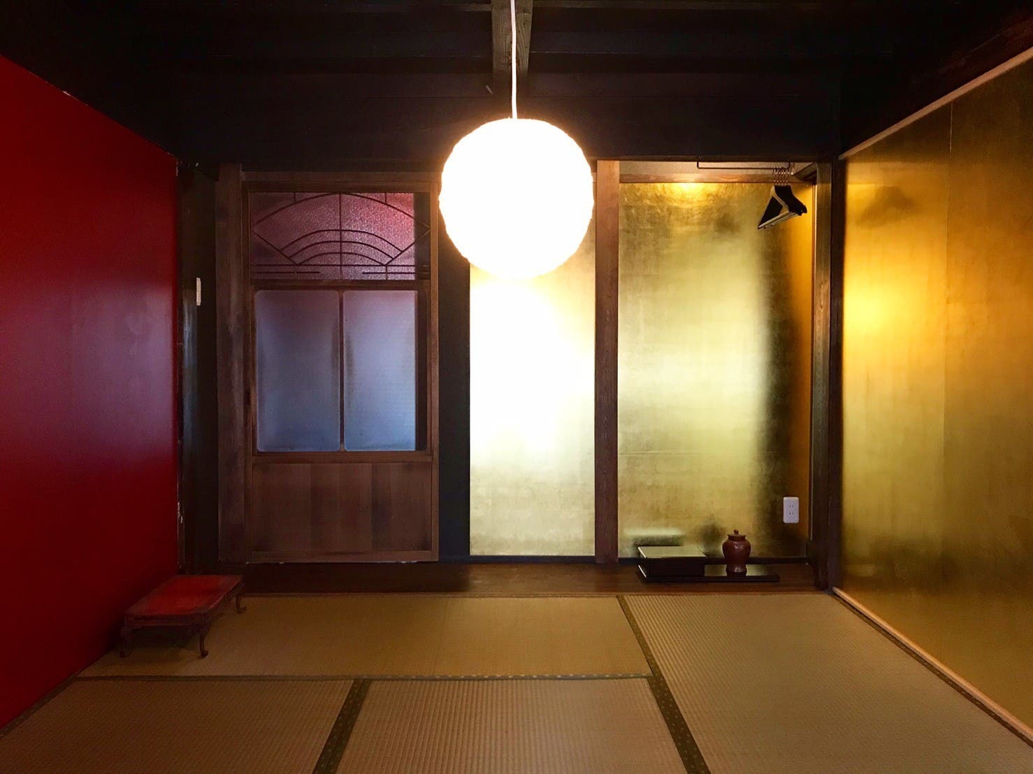 艶紅と純金箔部屋の使用の画像1