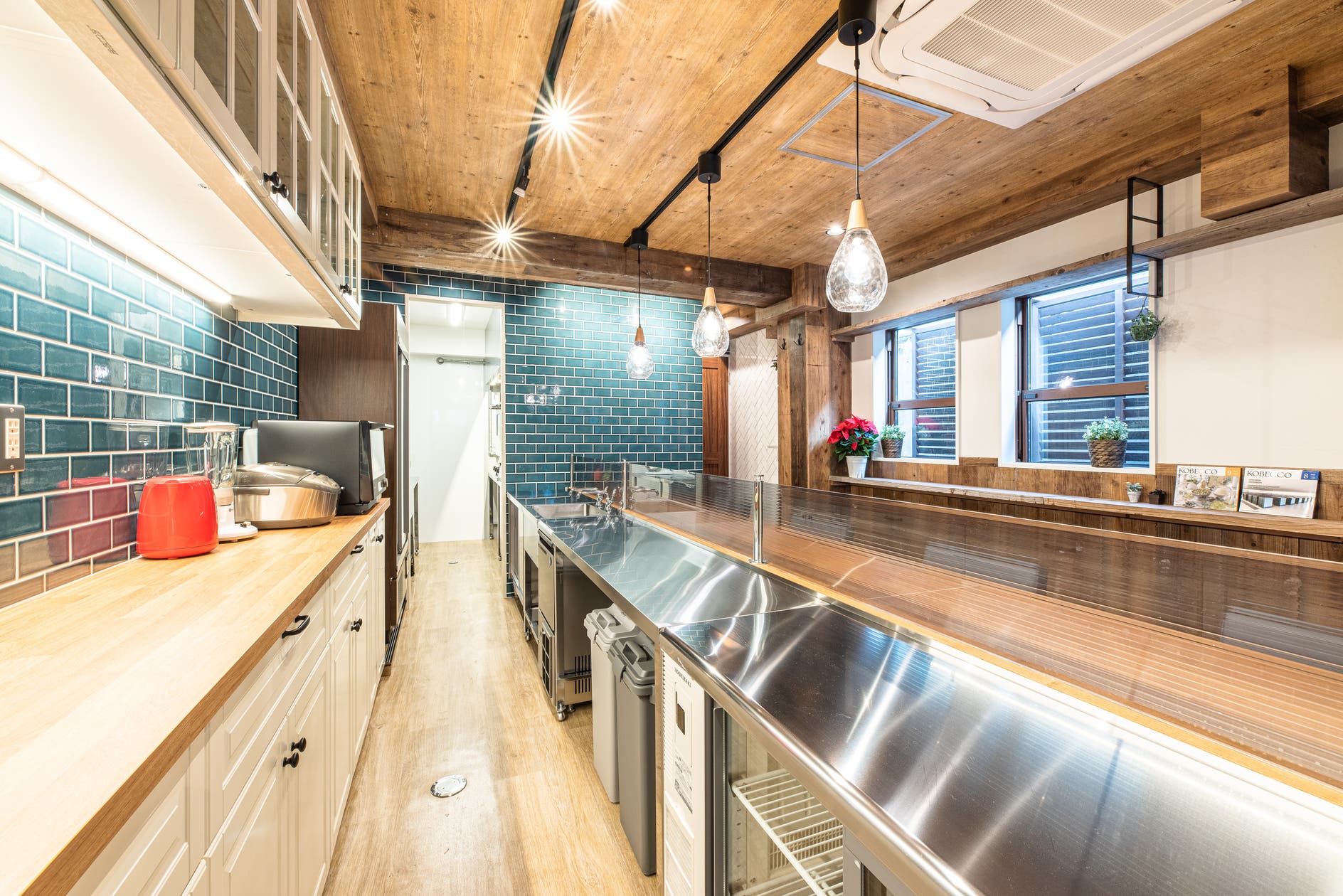 新神戸駅徒歩5分の★シェアカフェ★キッチンスタジオ・シトリン　キッチン付きシェアスペースの写真6