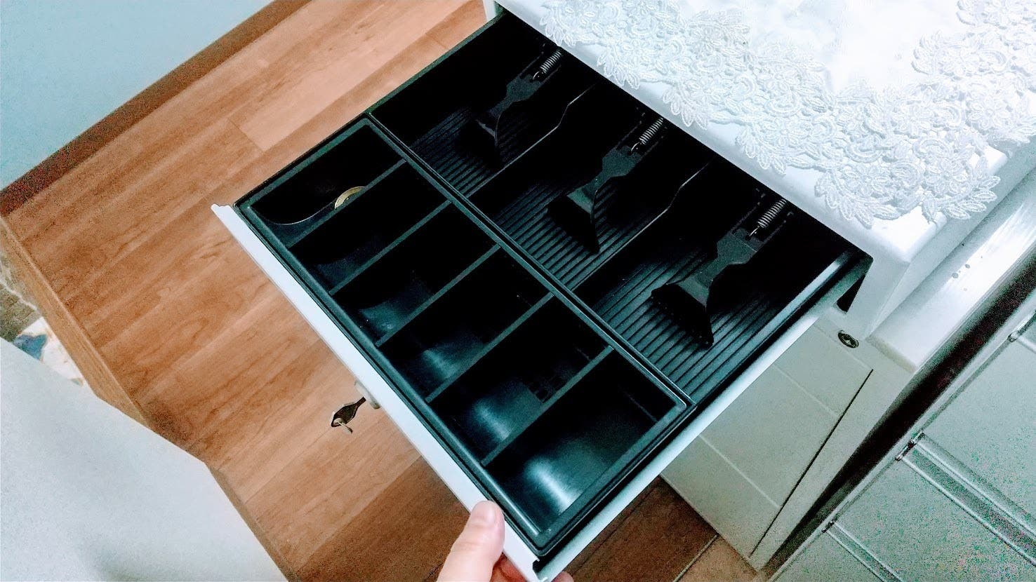 【施術ベッドあり！】横浜駅西口5分！最大6名の会議、講座、リラク、アロマ、マッサージ、整体などにの写真20