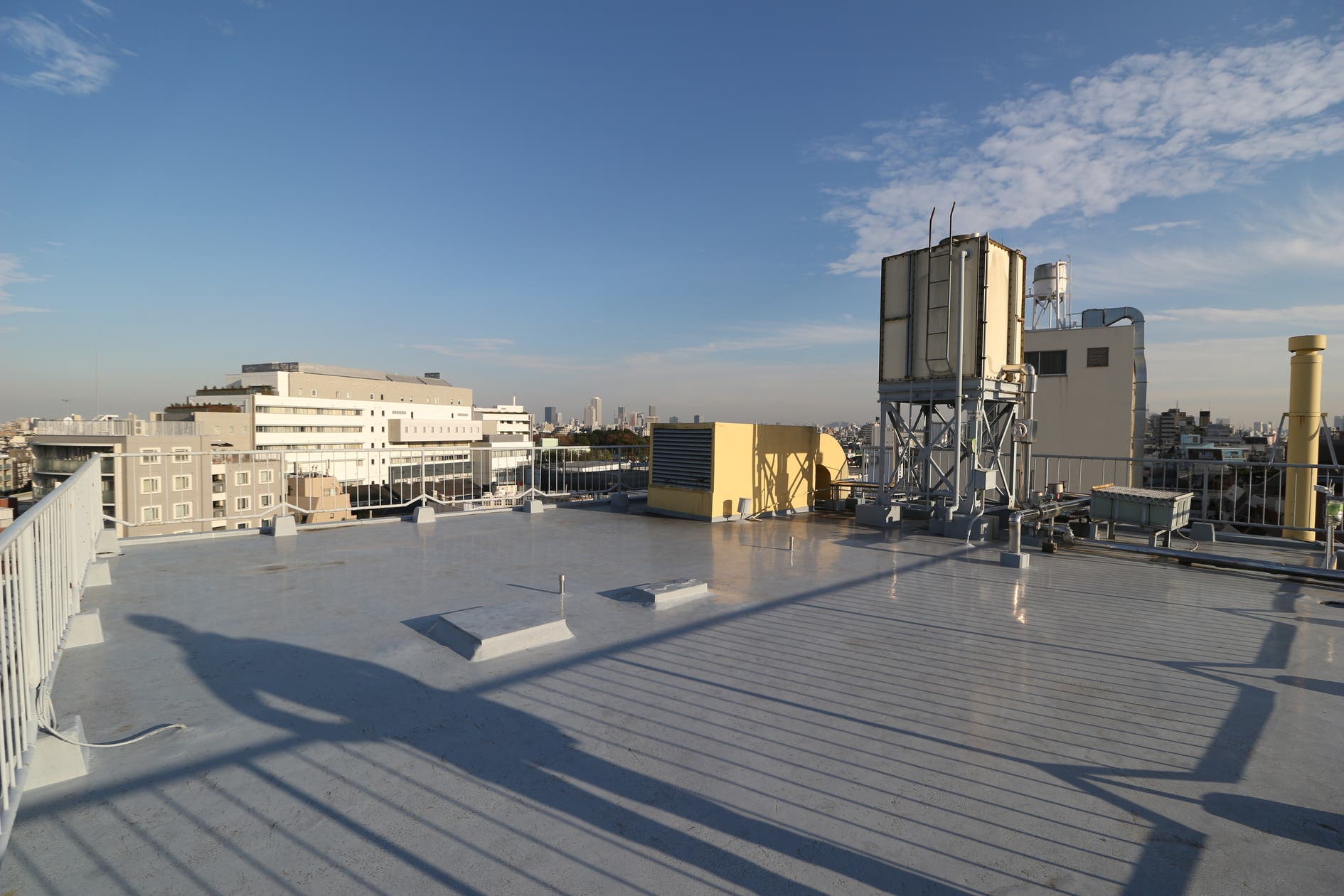 【えこてん】都内最大級の３００㎡以上の屋上スペース！MV撮影、PV撮影、CM・ドラマ撮影に最適です。の写真5