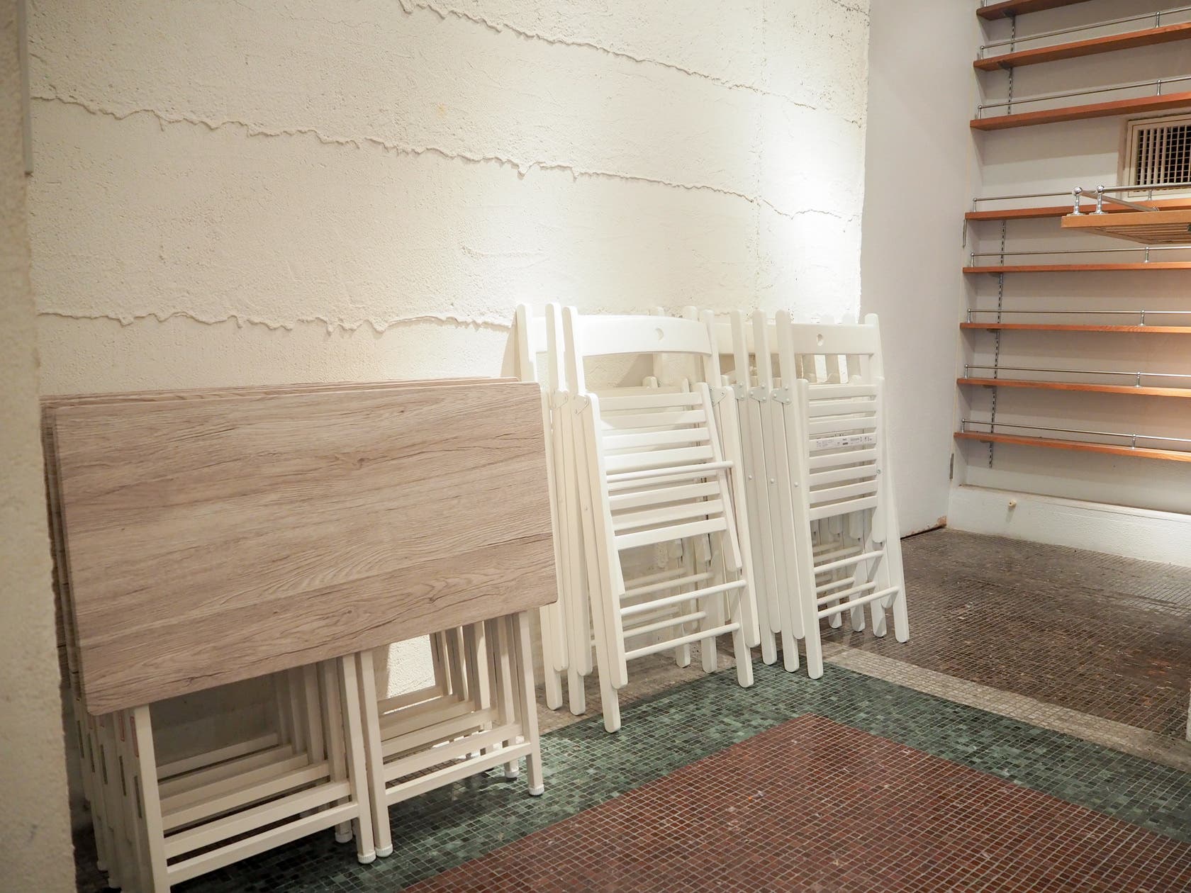 【座席レイアウト自由】最大20名の多目的スペース！会議や展示会、イベントなどに！の写真5