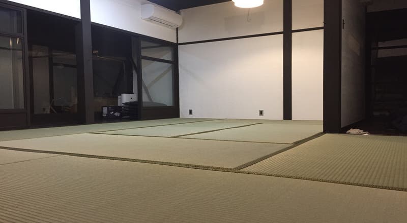 和室9畳　町家のレンタルスペース「桜」　茶話会、レッスン、教室向き