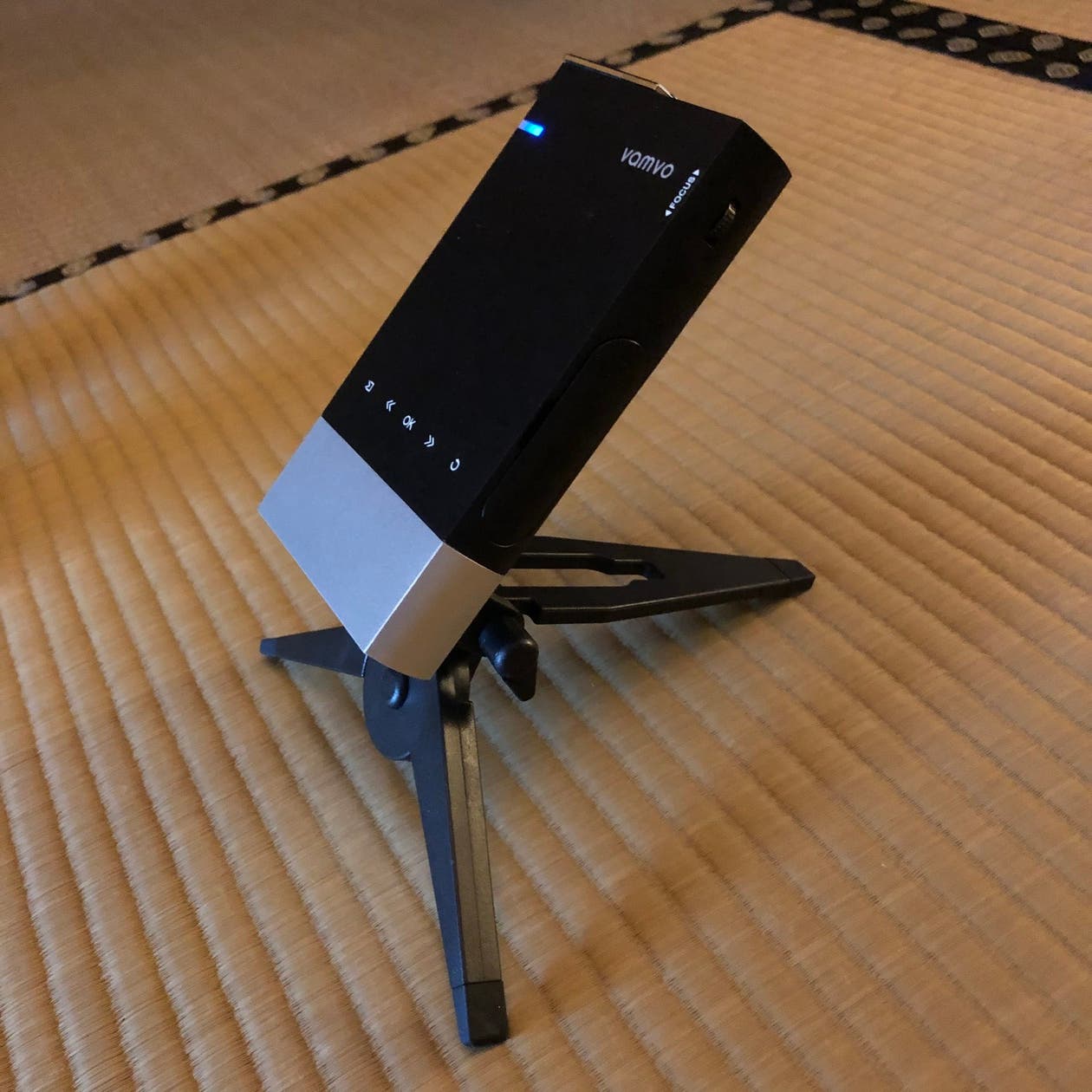 プロジェクター、屋根裏部屋使用の画像1