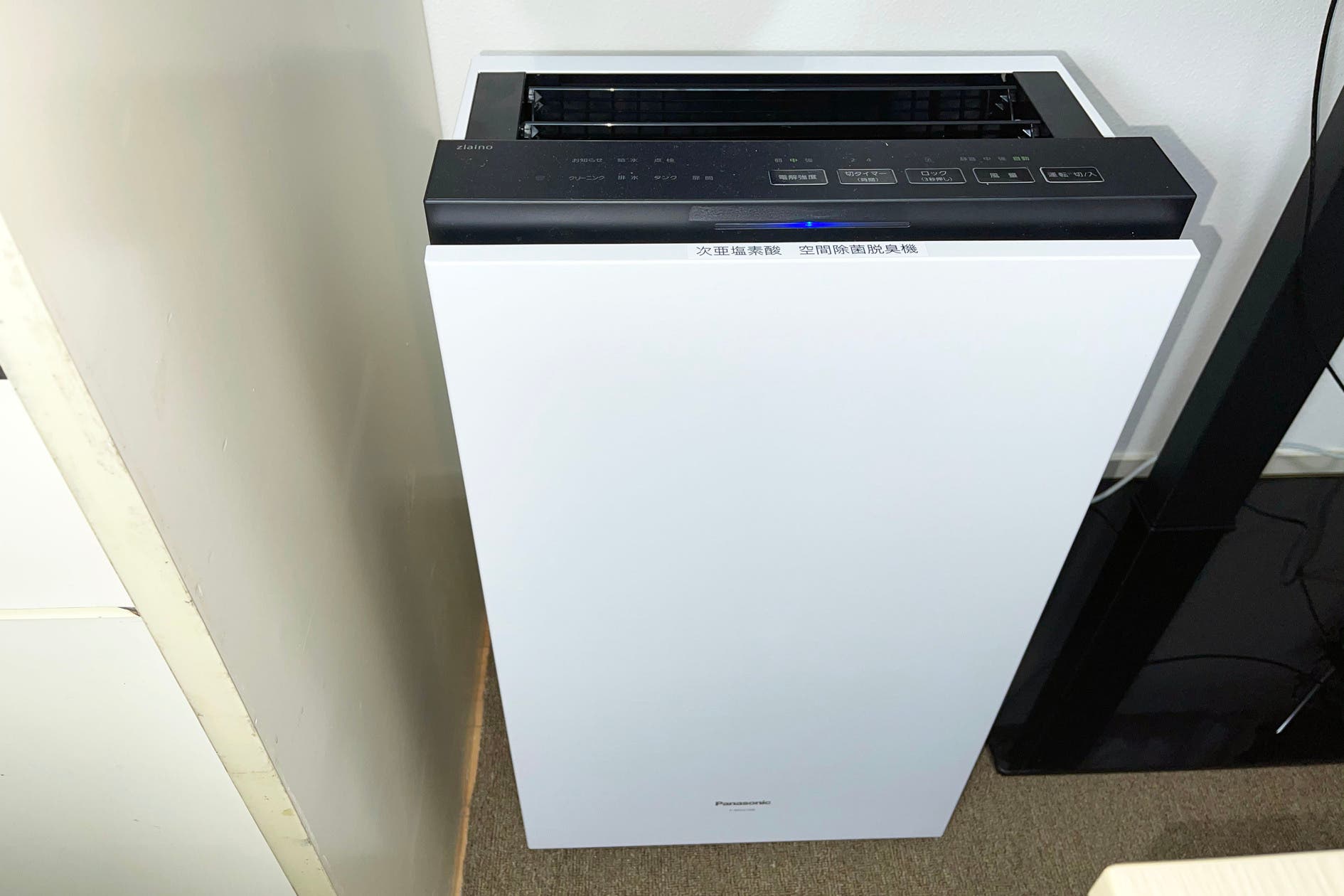 完全個室・高速インターネット【新宿駅徒歩３分】ゲーミングチェアのきれいなスペースで快適なテレワーク・会議ができる！の写真6